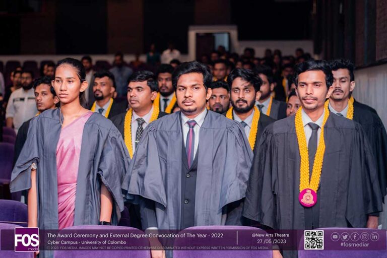 Gold Medals Shine at the Sixth Award Ceremony & External Degree ...