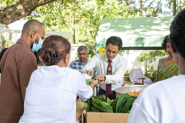 Staff Community Organises Annual Poson Kadala Dansala for the Fourth ...